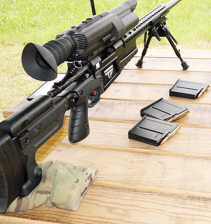 TrackingPoint Review - 70% First Hit Sniper Accuracy at 1,000 Yards!