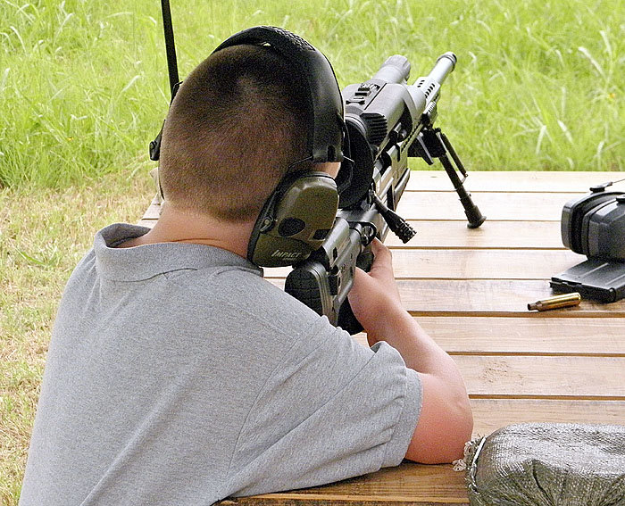 TrackingPoint Review - 70% First Hit Sniper Accuracy at 1,000 Yards!