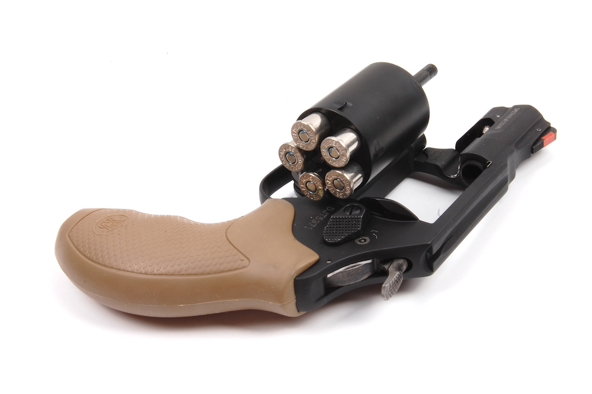 What I Love & Hate About the Smith & Wesson Model 360 - Gun Reviews and ...