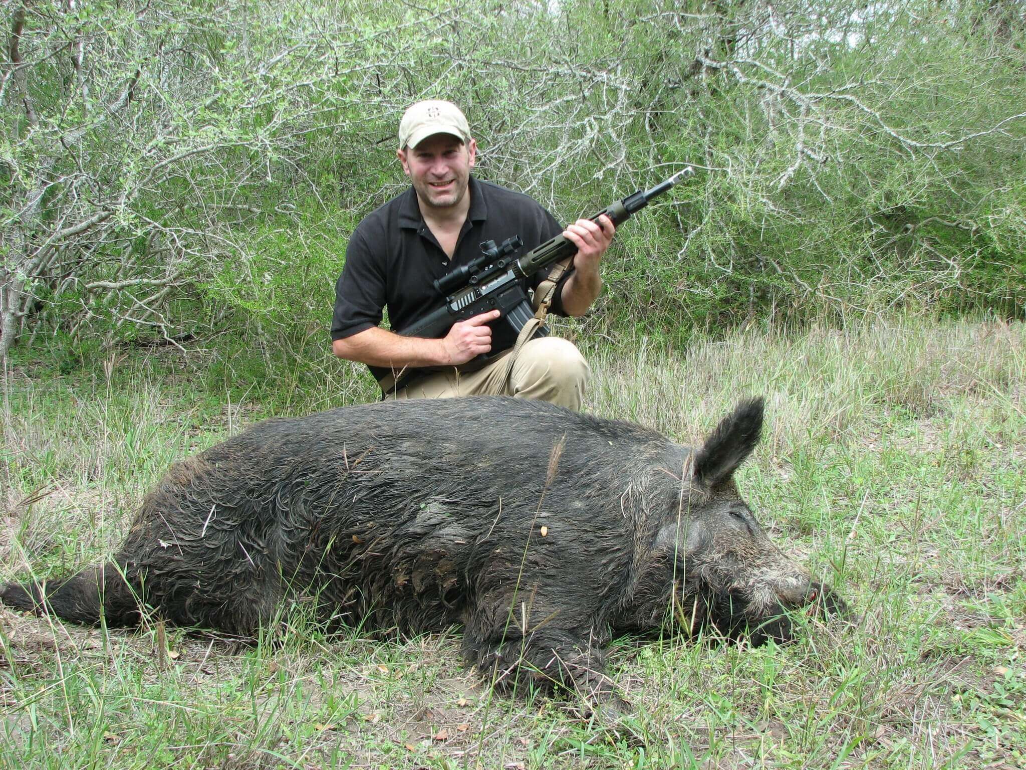 Handgun hunting-wild boar